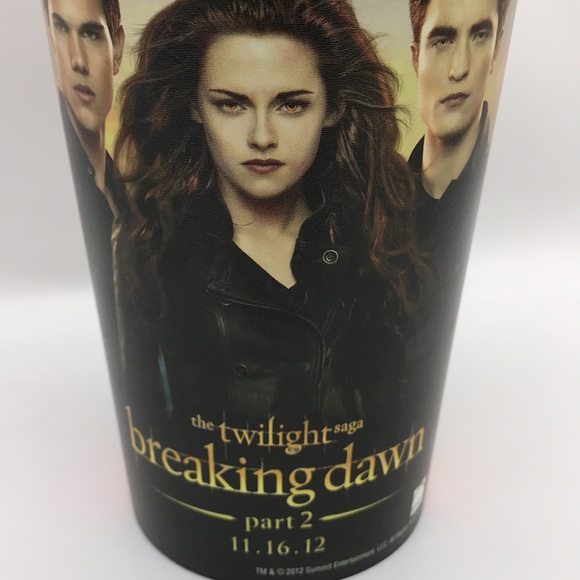 Coca Cola | Dining | Twilight Breaking Dawn Part 244 Oz Theater ...
